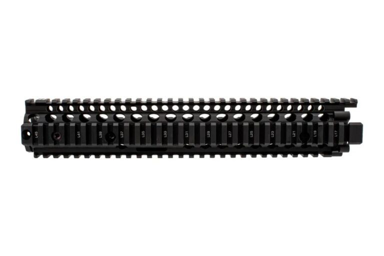 - Daniel Defense M4A1 RIS II Quad Rail AR-15 Handguard - 12.25 ...