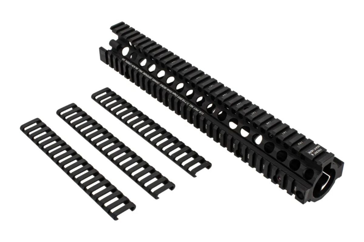 - Daniel Defense M4A1 RIS II Quad Rail AR-15 Handguard - 12.25 ...