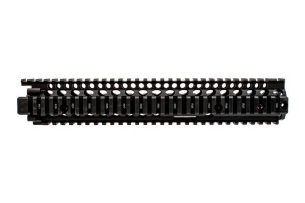 - Daniel Defense M4A1 RIS II Quad Rail AR-15 Handguard - 12.25 ...