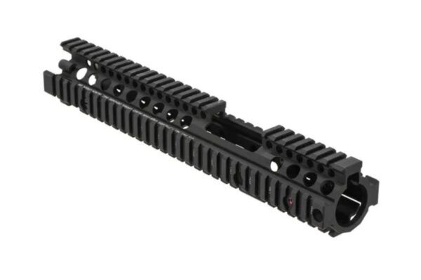 - Daniel Defense M4A1 FSP RIS II Quad Rail AR-15 Handguard - 12.25 ...