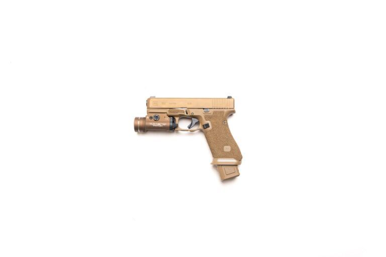 - SLR Rifleworks Magazine Extension Glock 17 19X FDE Color - AR15Discounts