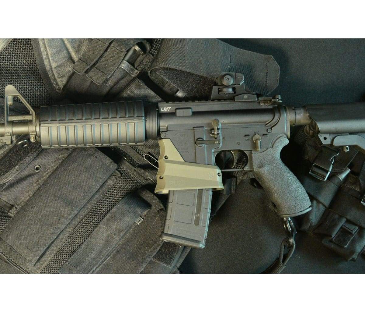 Armaspec Rhino R-23 Magwell Funnel and Grip - AR15Discounts