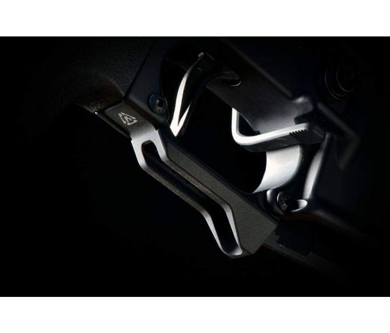 - Strike Industries Billet Trigger Guard - Fang Style - AR15Discounts